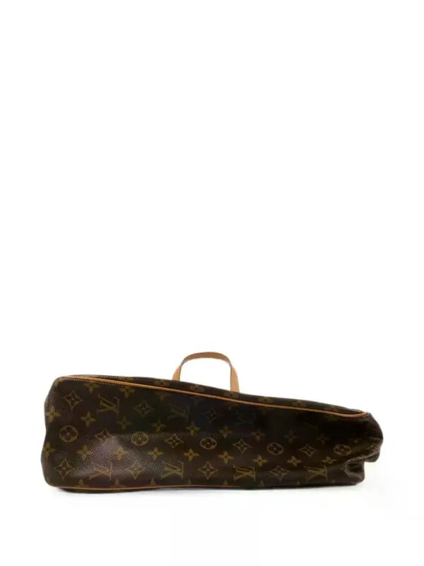 LOUIS VUITTON Monogram Canvas Batignolles Shoulder Bag