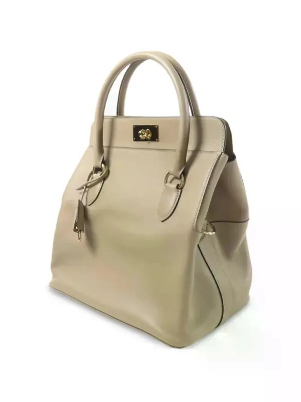 Hermès 26 Toolbox Shoulder Bag