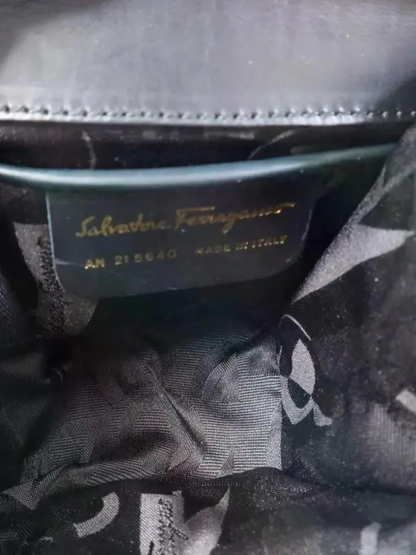 FERRAGAMO Leather Shoulder Bag