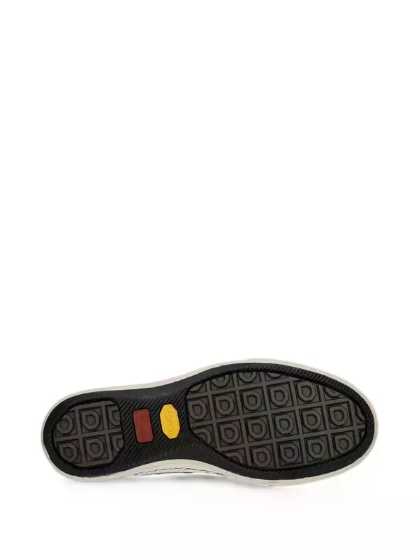 Visvim Contrast Trim Low-top Sneakers