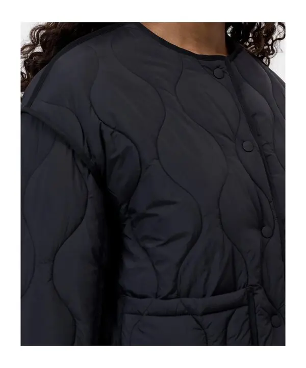 Closed Short Quilted Jacket