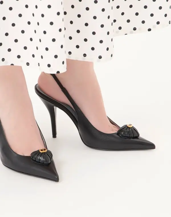 Valentino Garavani Coeur Royal Slingback Pumps - Black