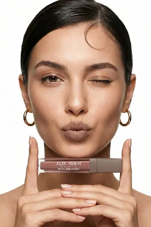 ALIX AVIEN Matte Liquid Lipstick