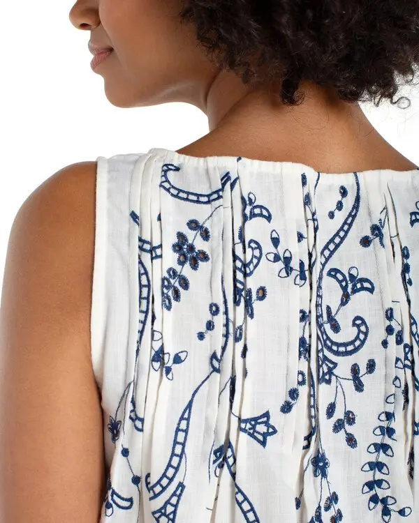 LIVERPOOL Sleeveless Boat Neck Top