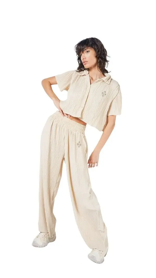 HOUSE OF CENMAR High-waisted Crinkled Pants