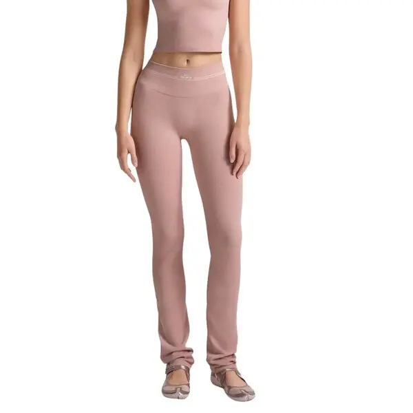 Nike X Skims Ribbed Seamless 34 Straight Legging