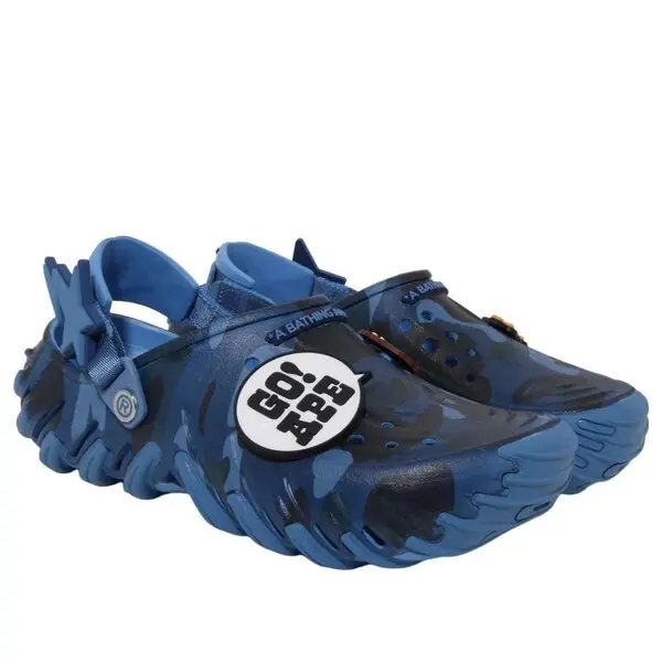 A BATHING APE X Crocs Echo