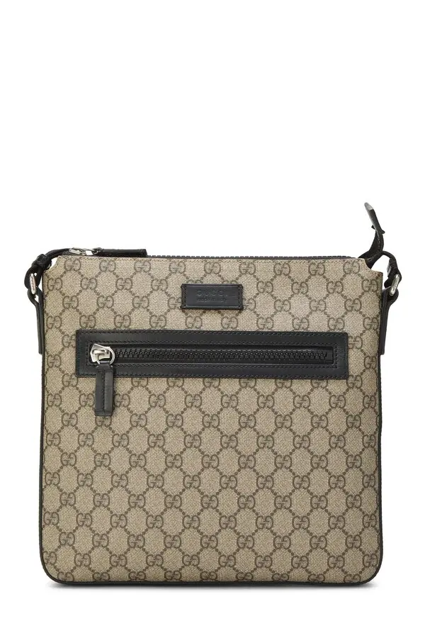Gucci Gg Supreme Canvas Zip Pocket Flat Messenger Bag - Black