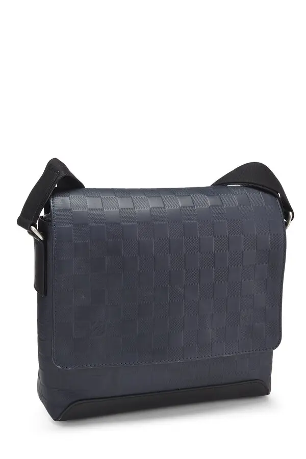LOUIS VUITTON Damier Infini District