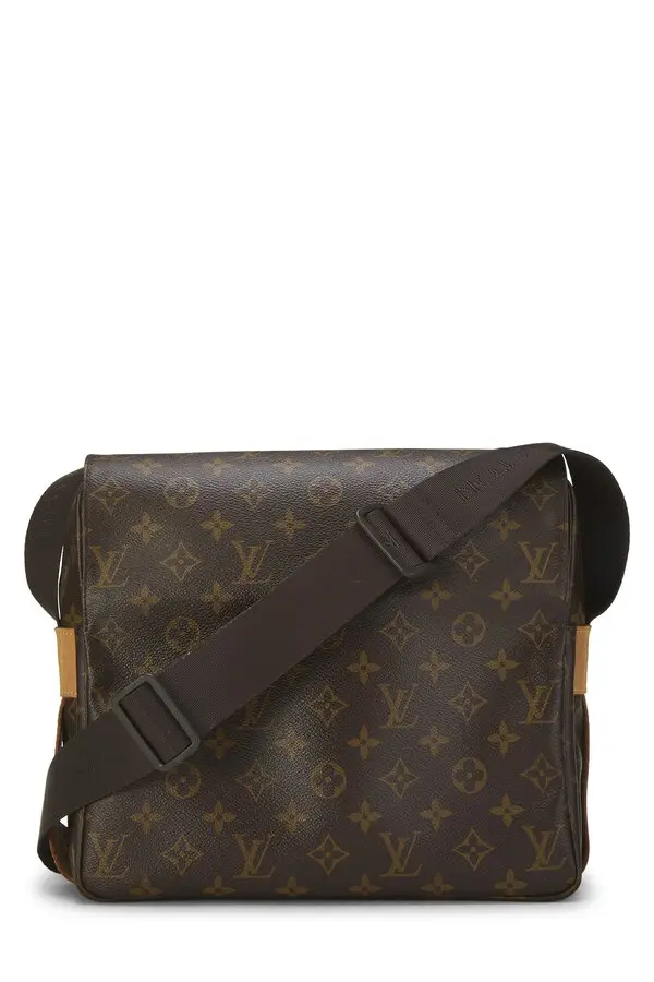 LOUIS VUITTON Monogram Naviglio