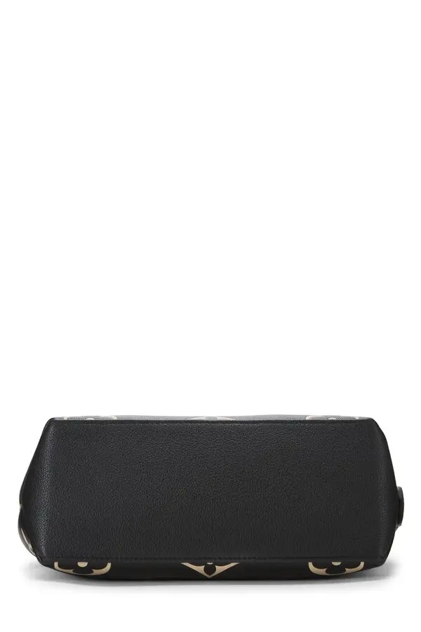 LOUIS VUITTON Empreinte Giant Monogram Petit Palais