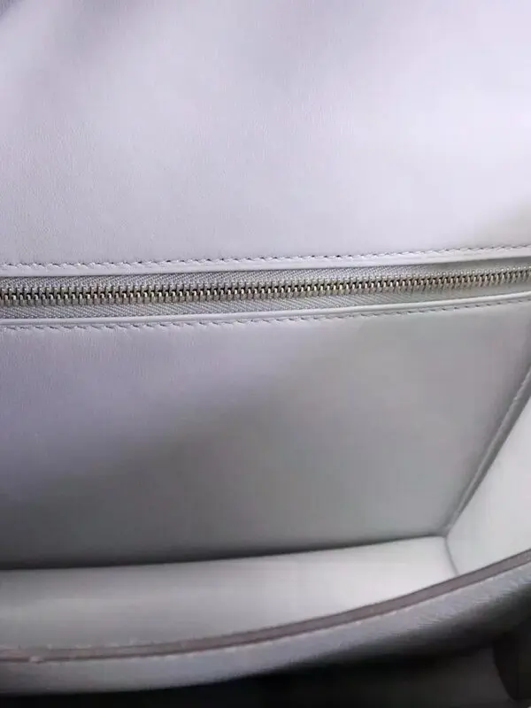 Hermès 24 Constance Shoulder Bag - Grey