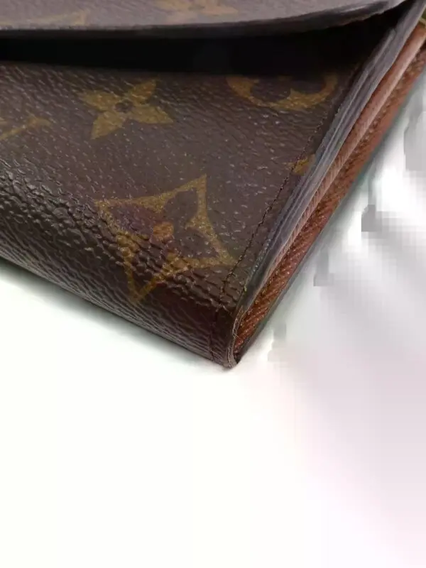LOUIS VUITTON Sarah Monogram Wallet