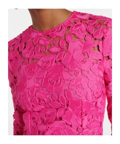 Oscar De La Renta Floral Asymmetric Guipure Gown