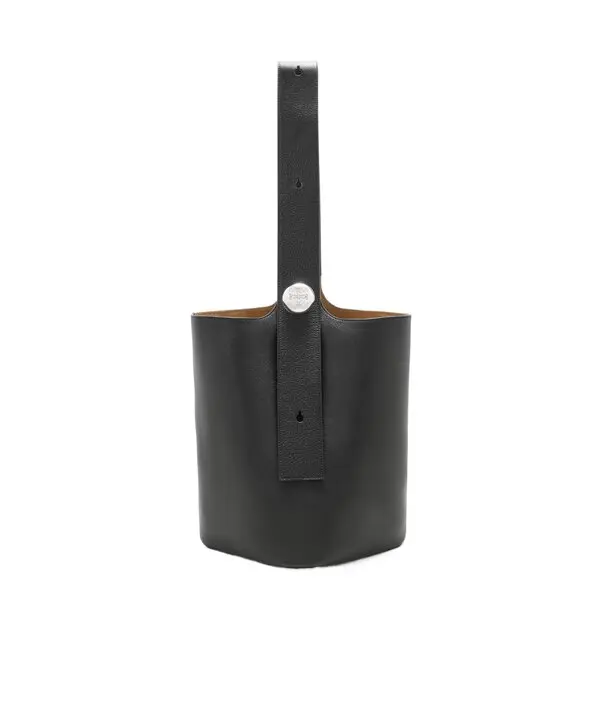 Loewe Large Pebble Bucket In Supple Grained Calfskin
