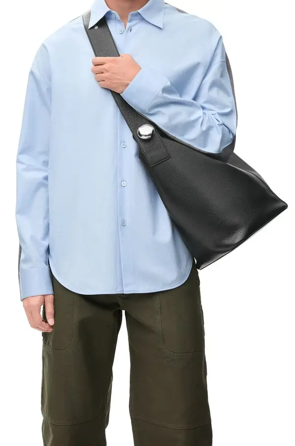 Loewe Large Pebble Bucket In Supple Grained Calfskin