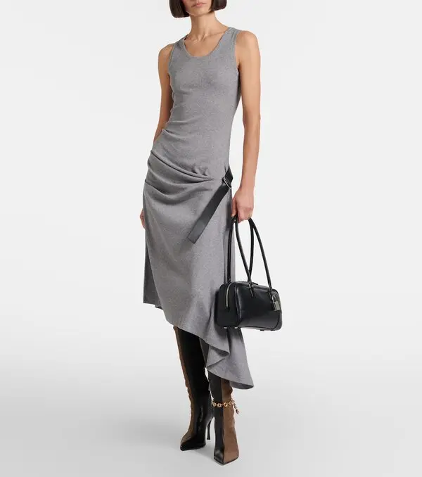 Loewe Amazona 31 Leather Shoulder Bag