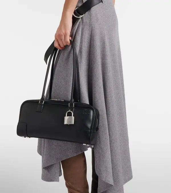 Loewe Amazona 31 Leather Shoulder Bag