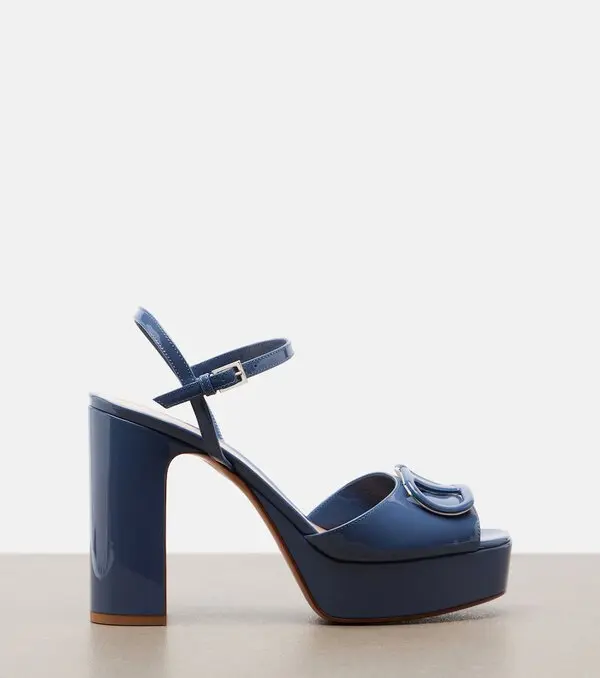 Valentino Garavani Vlogo Patent Leather Platform Sandals - Blue