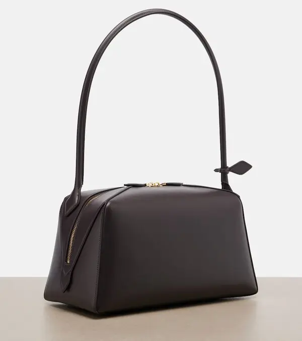 Alaïa Le Bouledogue Leather Shoulder Bag - Black