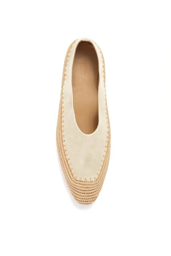 Gabriela Hearst Strength Flat Shoe In Suede & Natural Raffia