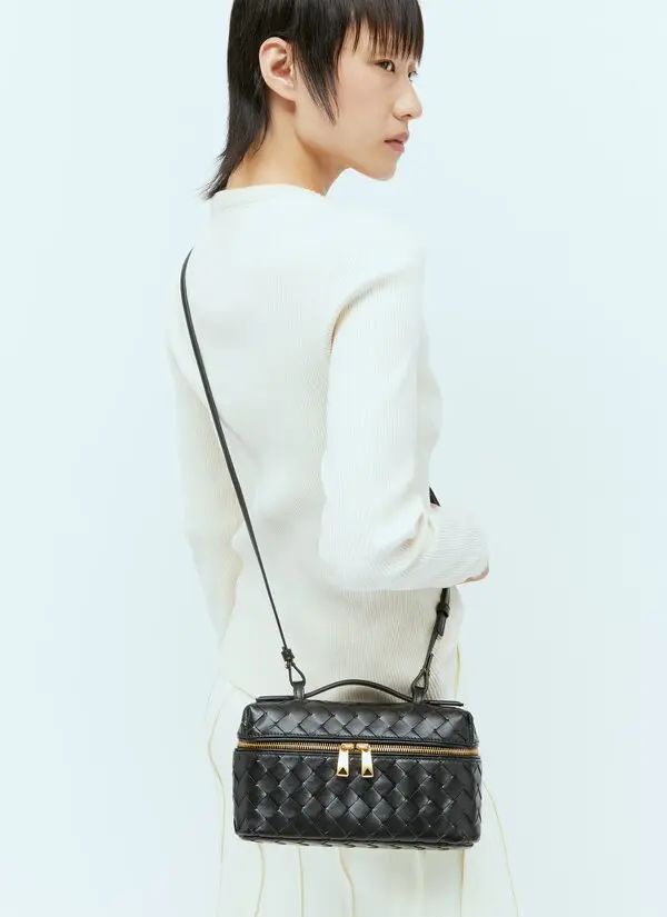 Bottega Veneta Intrecciato Leather Vanity Case - Black