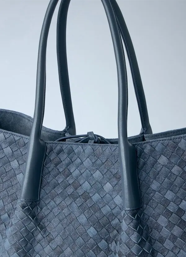 Bottega Veneta Large Pinacoteca Shoulder Bag - Blue
