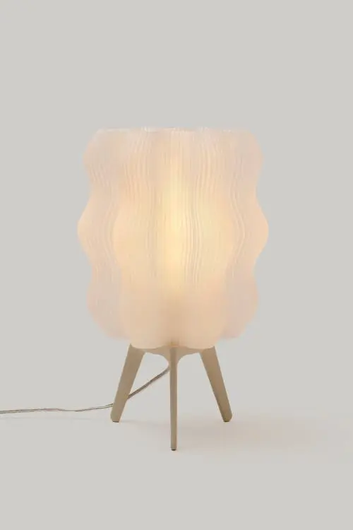 WOOJ DESIGN Wavy Lamp - Eggshell