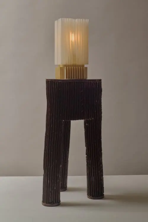 WOOJ DESIGN Brut Lamp - Eggshell