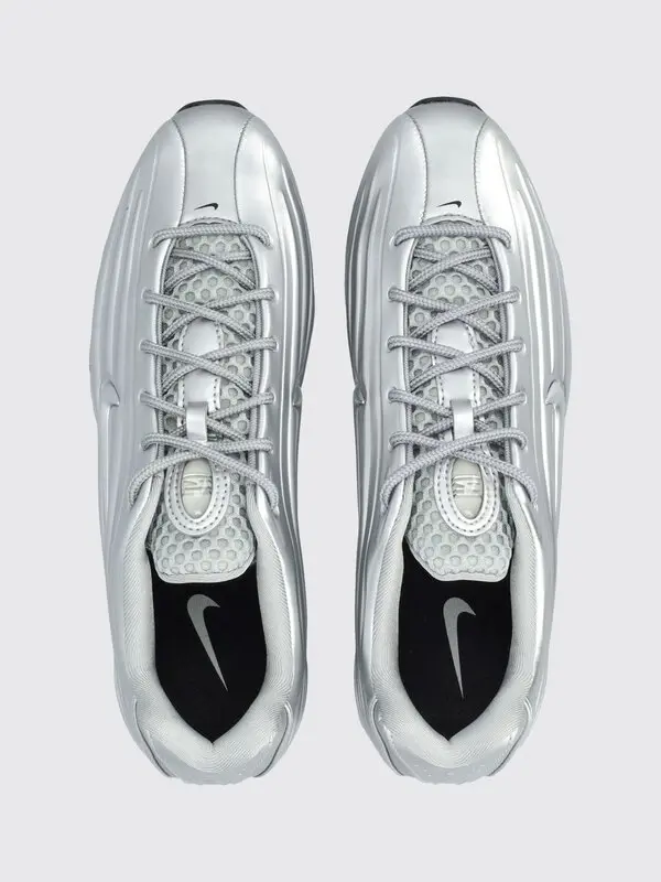 Nike Shox Z Synthetic Leather Trainers With Tone-on-tone Swoosh Logo - Silver