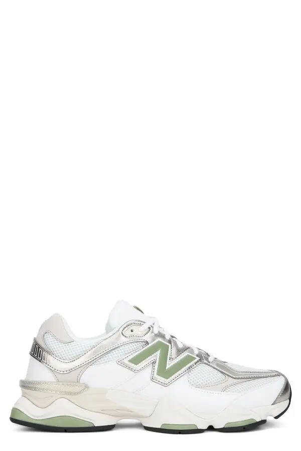 NEW BALANCE Low Profile Sports Shoes - Grey
