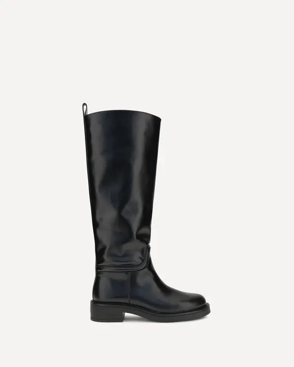 STUART WEITZMAN Celia Leather Boots