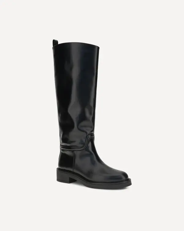 STUART WEITZMAN Celia Leather Boots