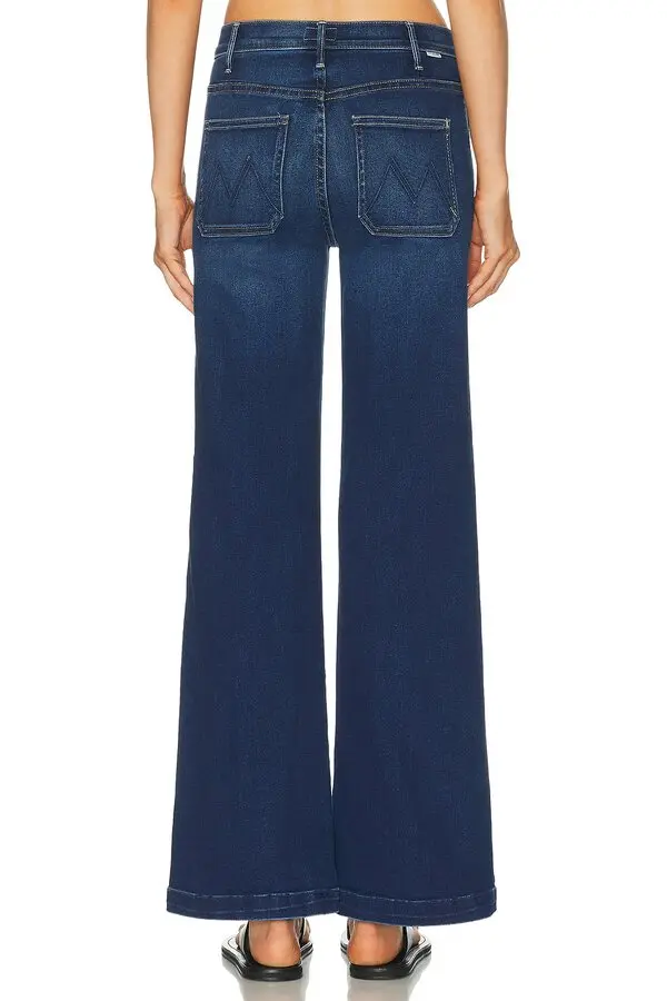 MOTHER The Hustler Roller Patch Pocket Sneak Jeans In Blue