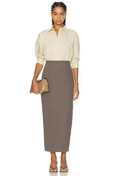 TOTEME Classic Tumbled Button-up Shirt