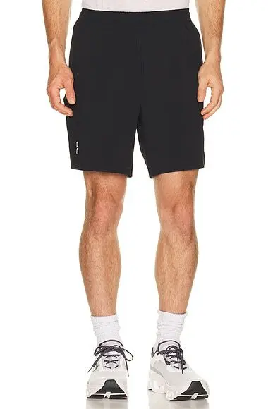 On Train Shorts 7