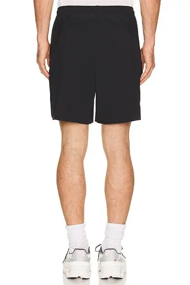 On Train Shorts 7
