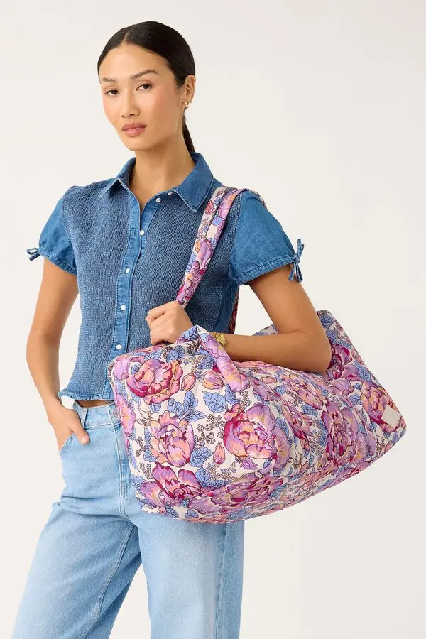 VERA BRADLEY Large Original Duffel Bag