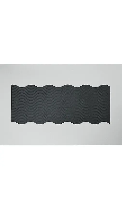 BALA The Plush Wavy Mat