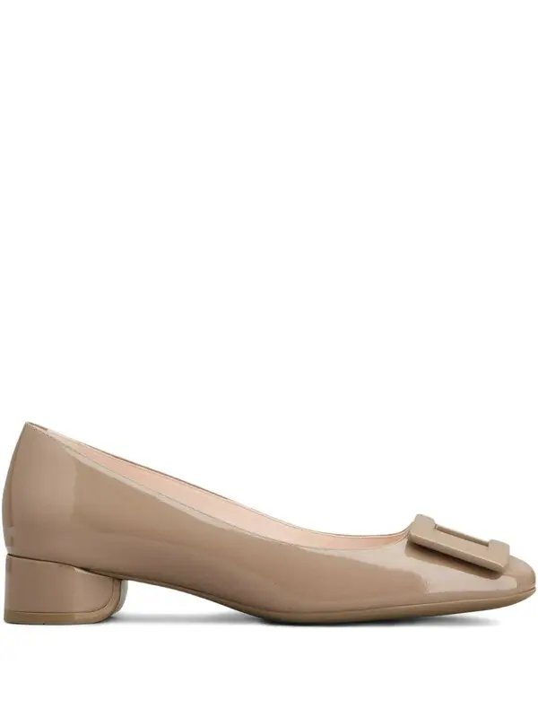 ROGER VIVIER Roundy Patent Leather Ballets - Beige