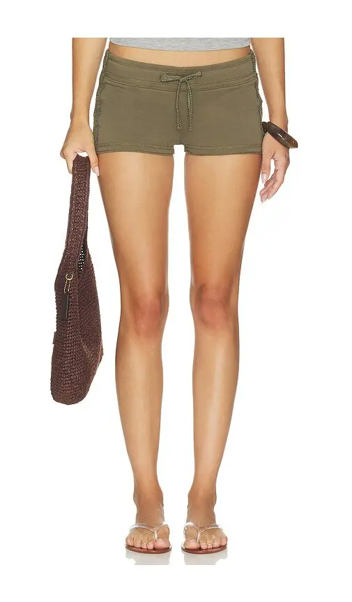 GEEL Carla Short