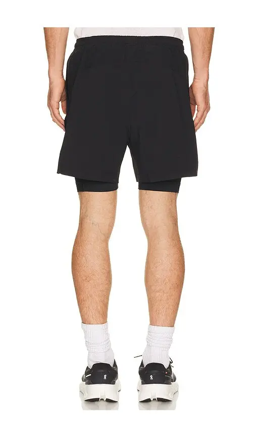 On Train 2-in-1 Shorts - Black