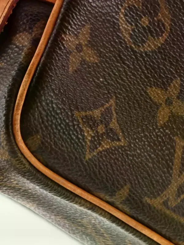 LOUIS VUITTON Pochette Marly Bandouliere Bag - Brown