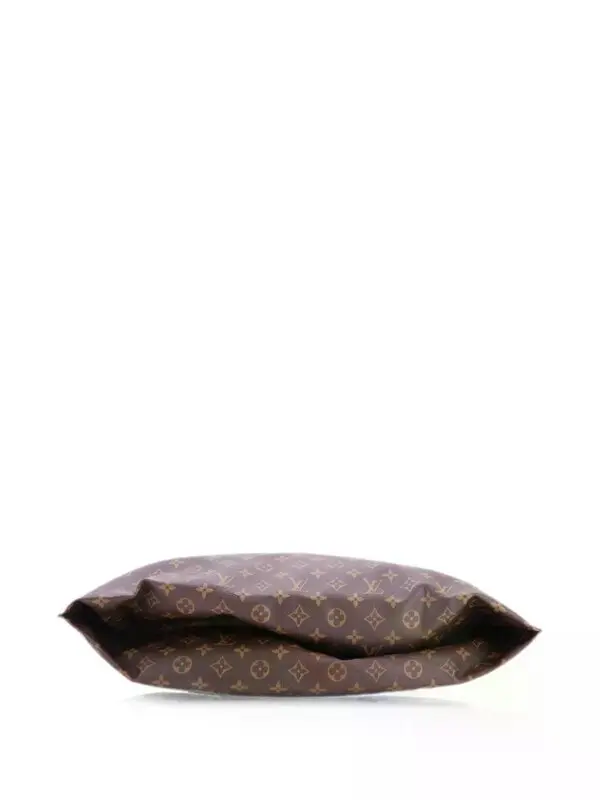 LOUIS VUITTON Monogram Canvas Mm Travel Bag