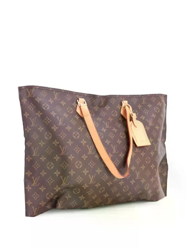 LOUIS VUITTON Monogram Canvas Mm Travel Bag
