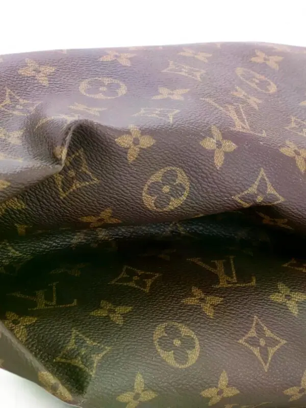 LOUIS VUITTON Monogram Canvas Mm Travel Bag