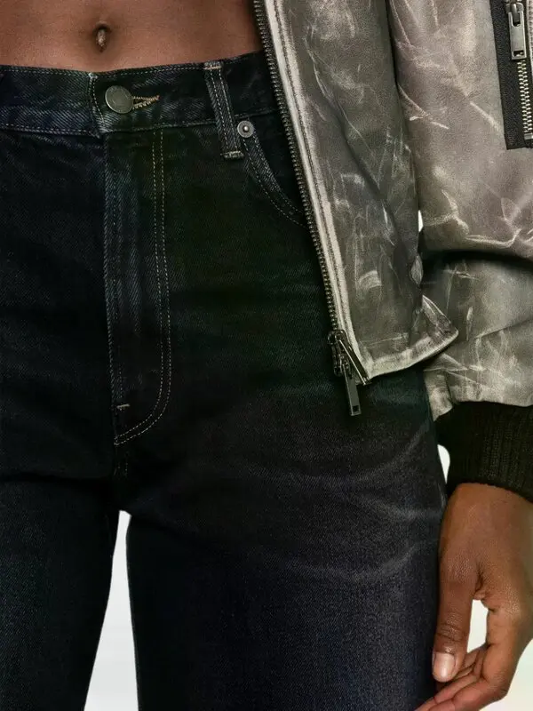 HAIKURE Faded Barrel-leg Jeans