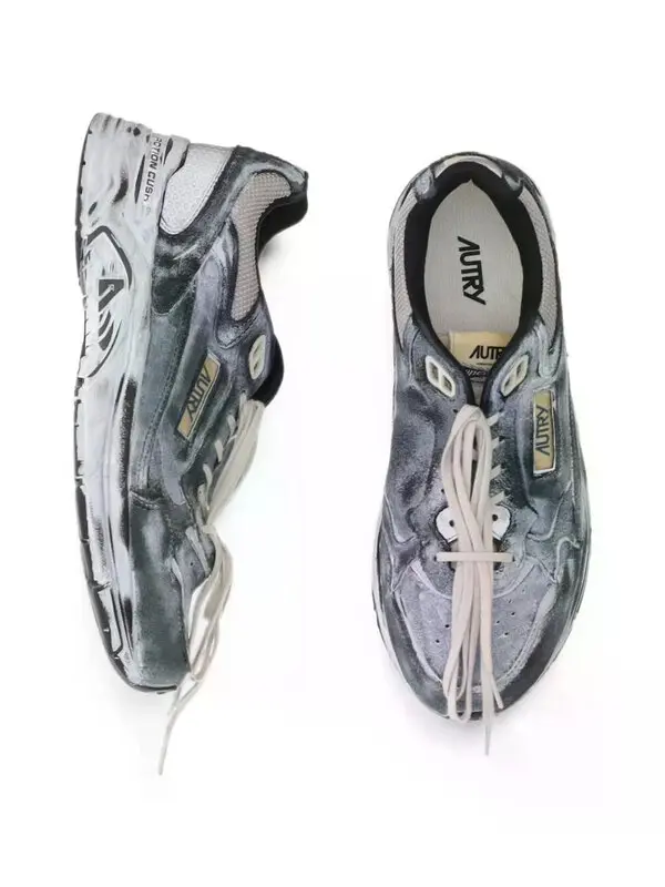 AUTRY Distressed Effect Panelled Sneakers