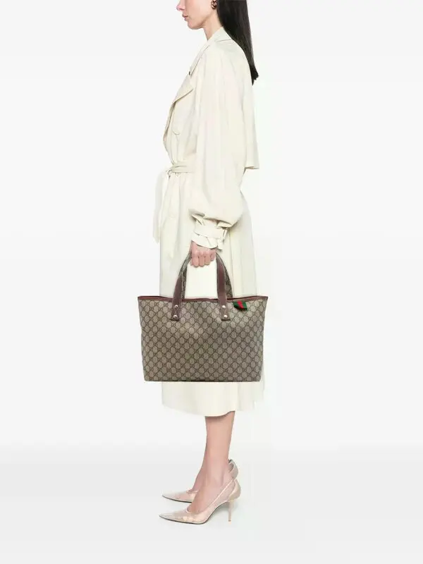 Gucci Gg Supreme Web Loop Tote Bag - Neutrals