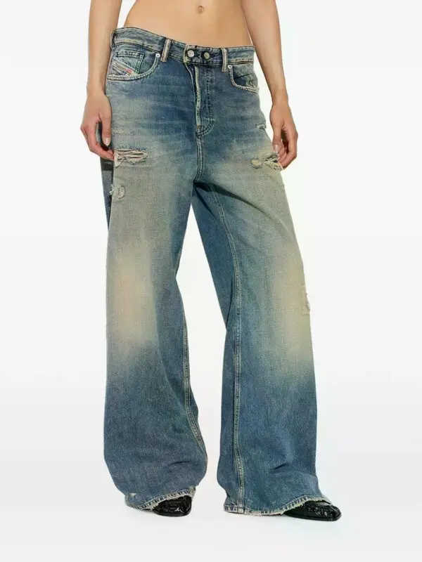 DIESEL® 1996 D-sire-yu Distressed Jeans